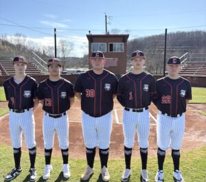 BASEBALL DAWGS SWEEP BETSY LAYNE TO BEGIN 2026 SEASON - TheLevisaLazer.com